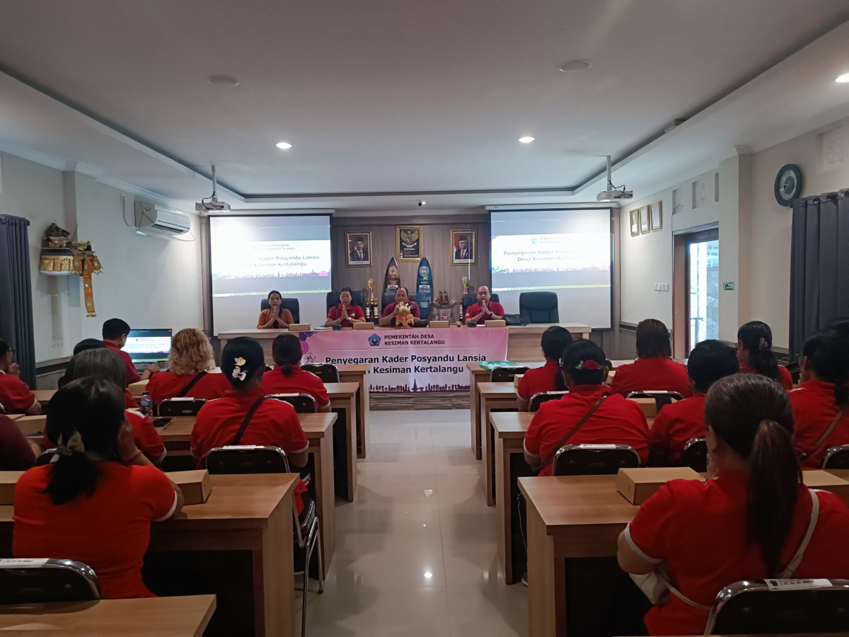 Penyegaran kader posyandu lansia se desa Kesiman Kertalangu